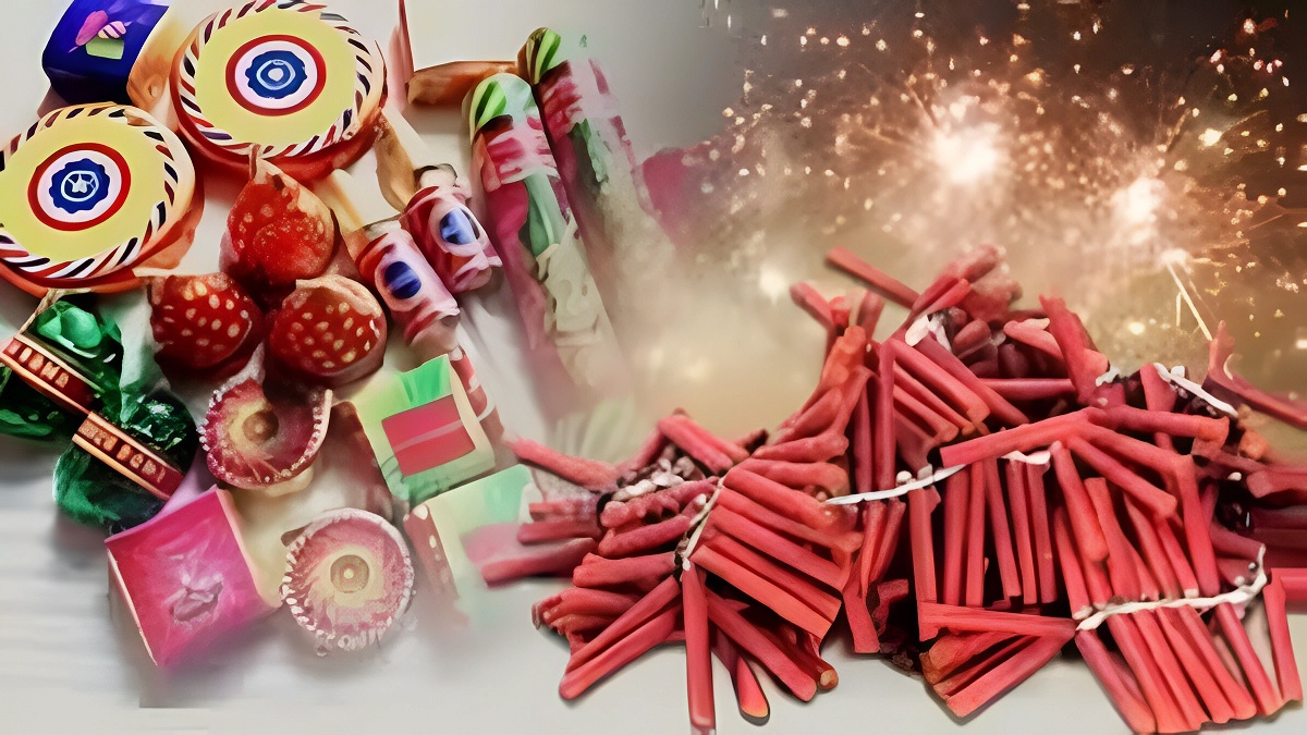 Illegal Firecrackers : बंद कालेज में चलती मिली पटाखे की फैक्ट्री ...